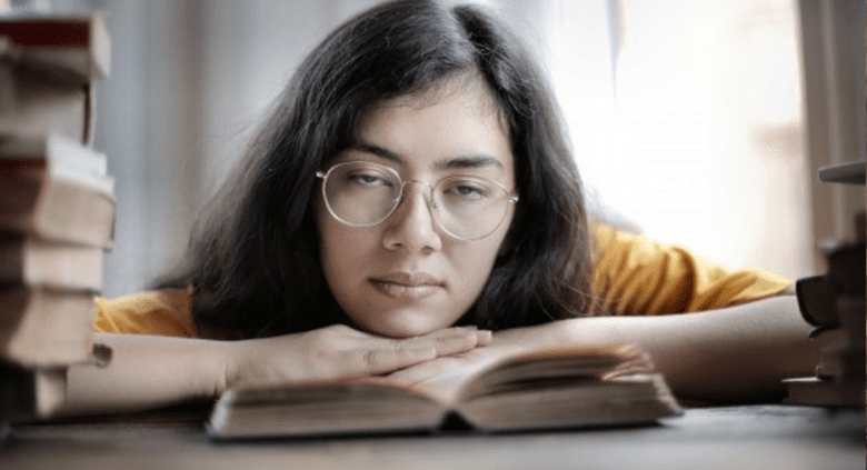 ¿Qué significa Letargo? – Todos los Síntomas y causas